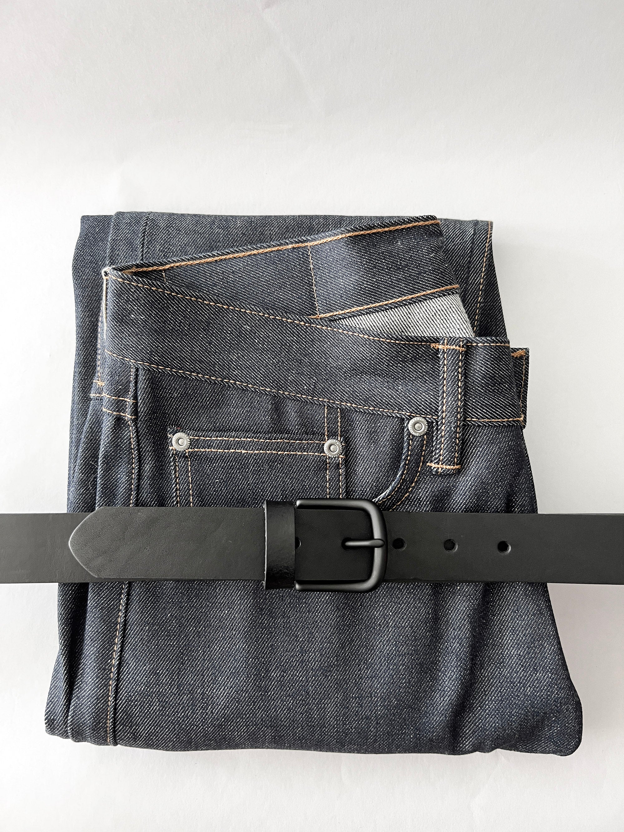 Chamberlain Leather Belt - 1.25" Wide – Rogue Industries