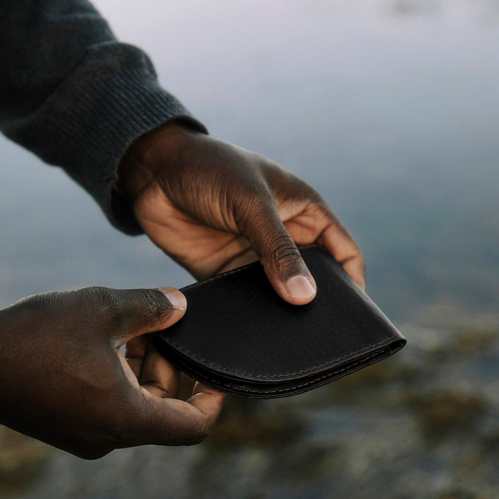 Deerskin Front Pocket Wallet | Buckskin Leather | Rogue Industries